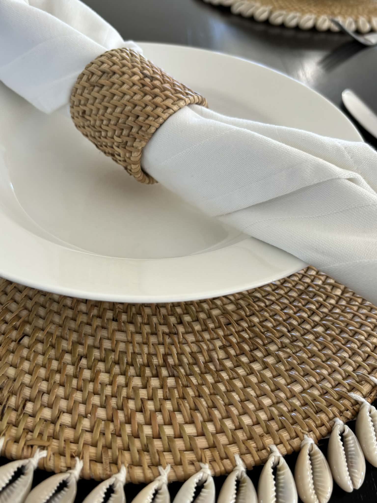 Rattan and Cowrie Shell Table Mats - Natural – Tamar and Tide